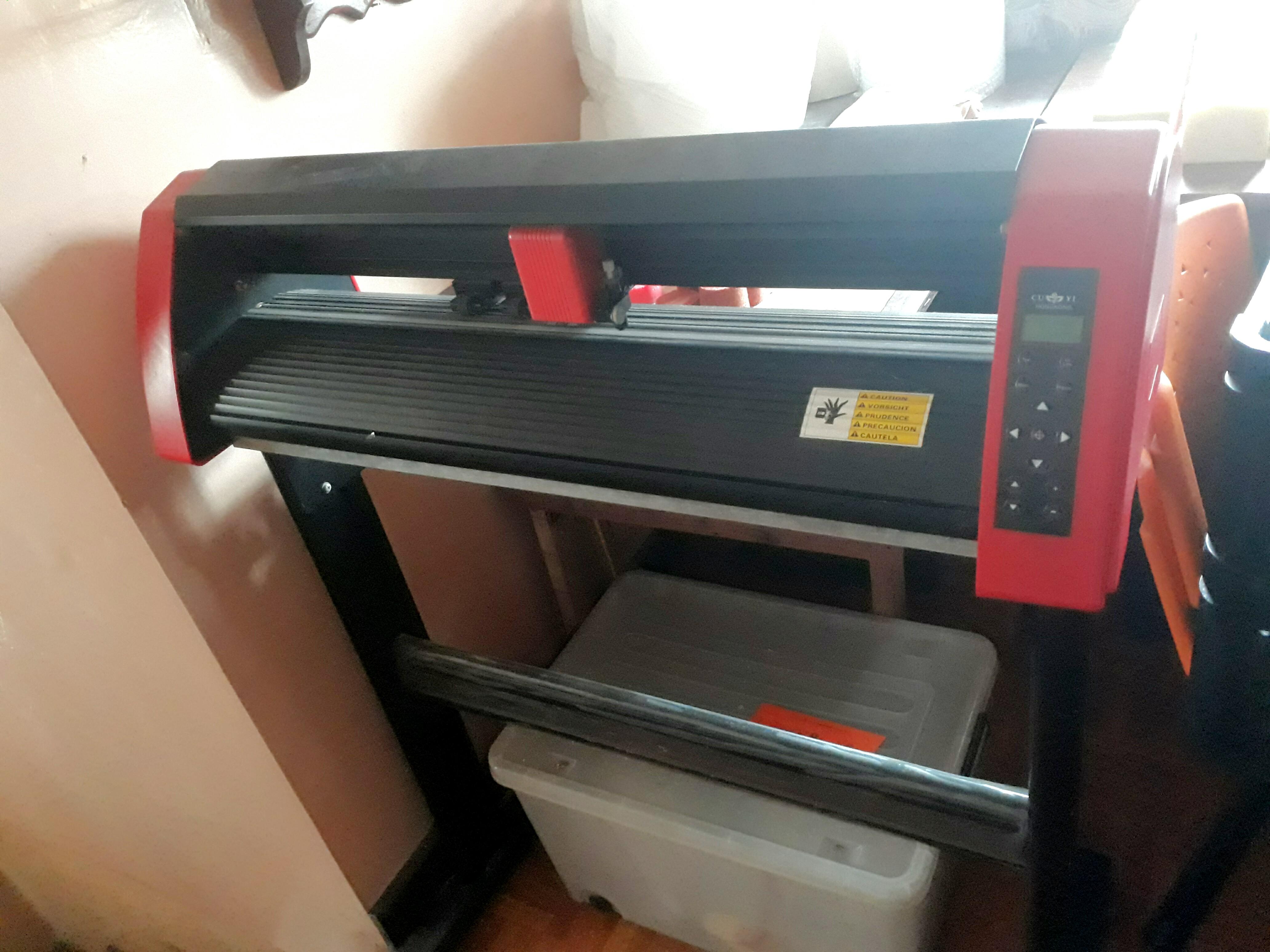 Cuyi Heat Press and Cutter Plotter Set, Furniture & Home Living, Office ...