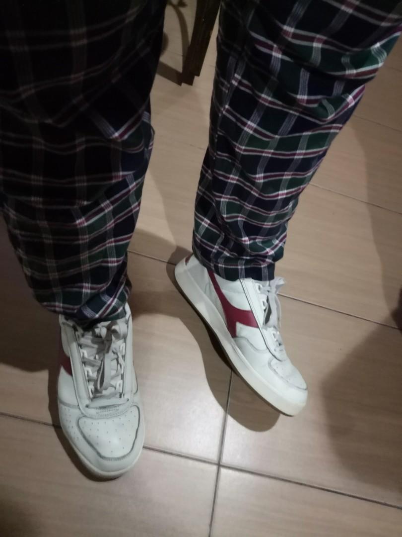 Diadora borg elits, Women's Fashion, Footwear, Boots on Carousell