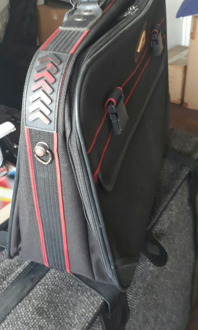 Hand-Carry Foldable Luggage, Hobbies & Toys, Travel, Luggage on Carousell