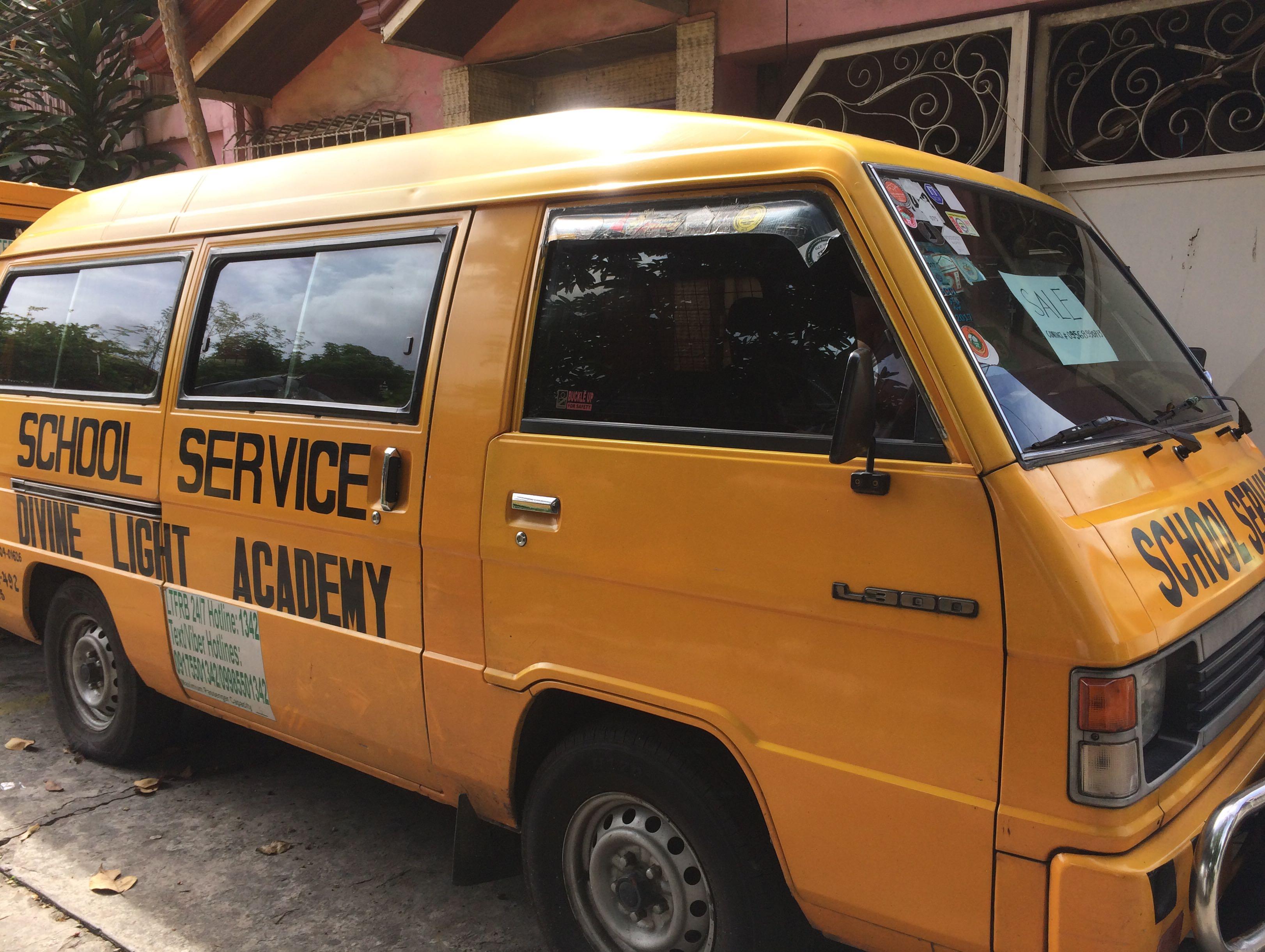 [RUSH SALE] Mitsubishi Versa Van L300, Cars for Sale on Carousell