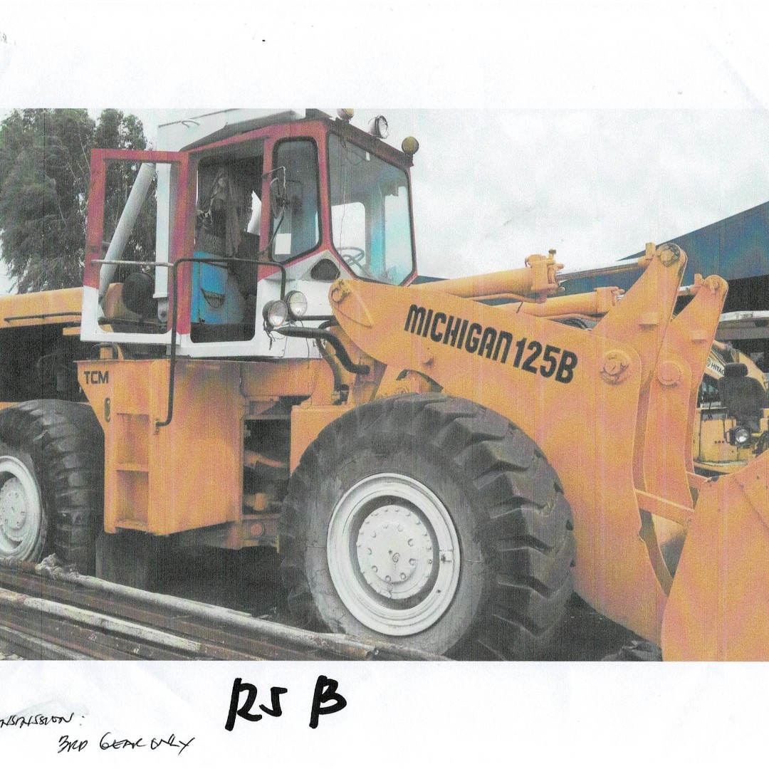 PAY LOADER, Commercial & Industrial, Construction Tools & Equipment on ...