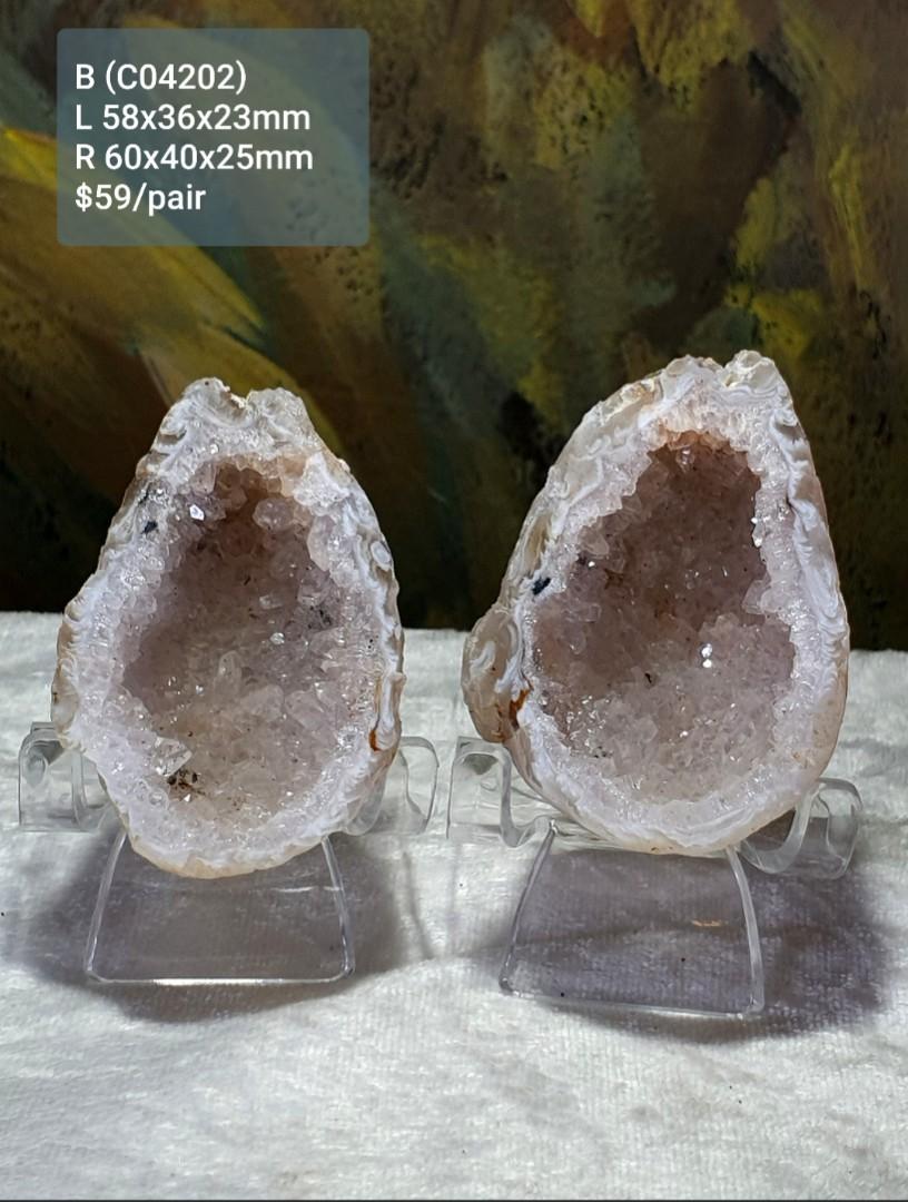 Agate geode (pair) filled with Quartz points cluster (centre cut pair ...