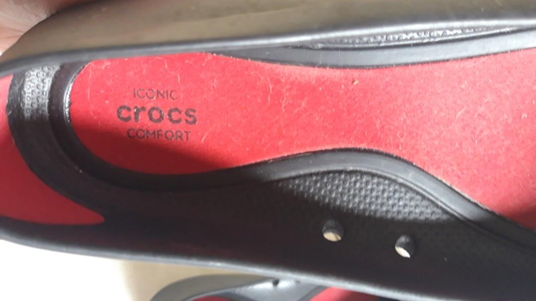 Crocs Doll Shoes, Women's Fashion, Footwear, Flats & Sandals on Carousell