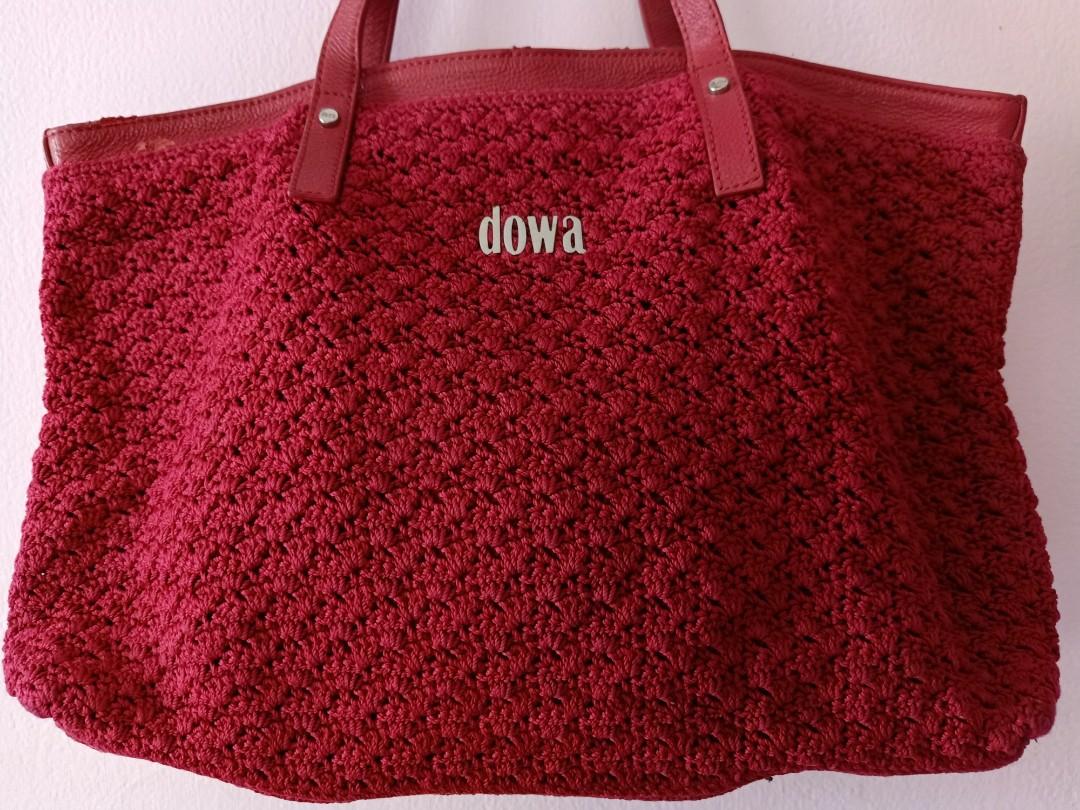 Tas DOWA, Fesyen Wanita, Tas & Dompet di Carousell