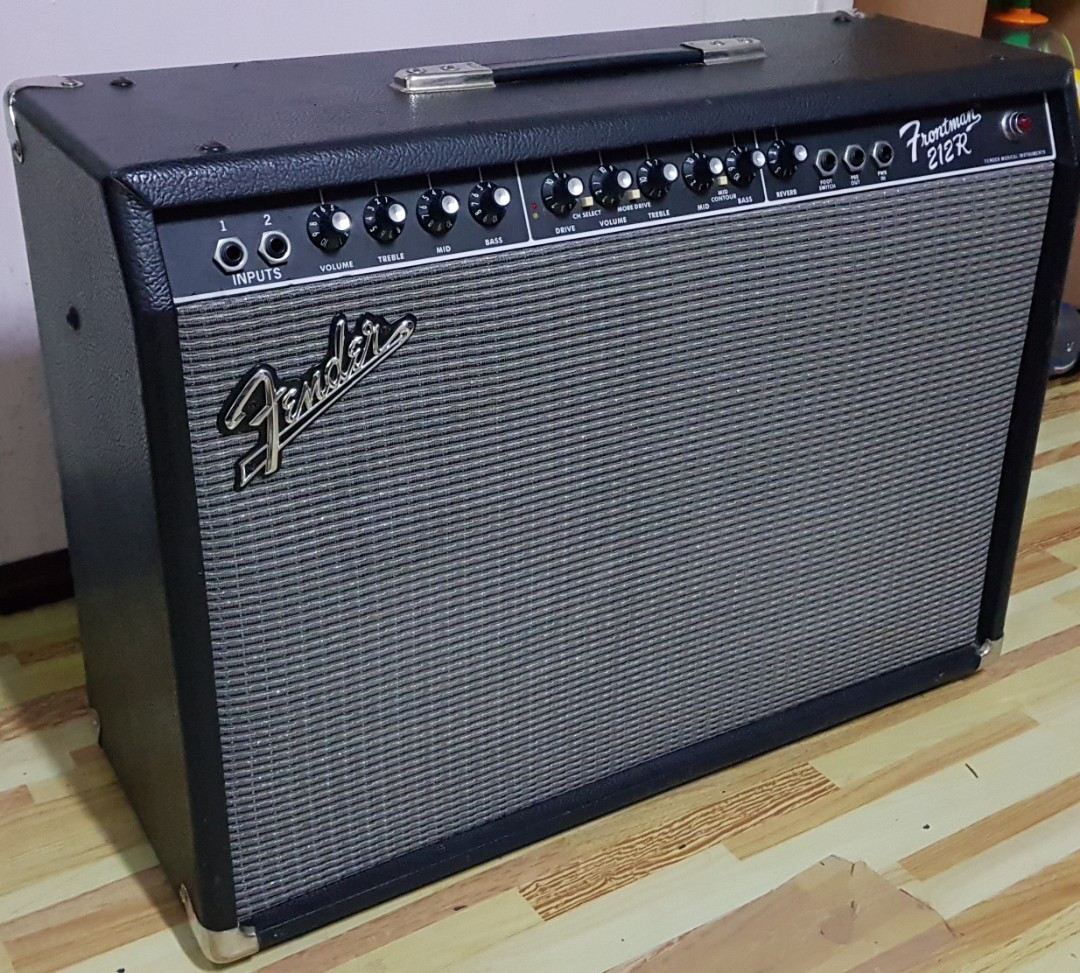 Fender Frontman 212r, Hobbies & Toys, Music & Media, CDs & DVDs on ...