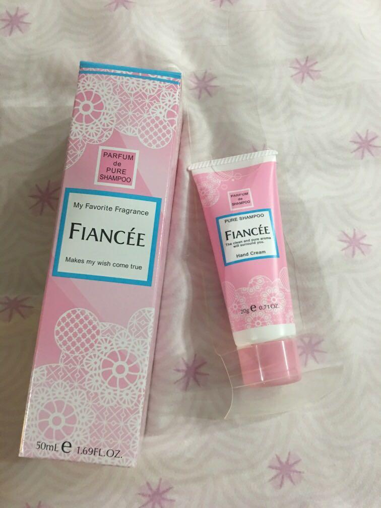 Fiancée body mist cum hand cream gift set, Beauty & Personal Care, Bath ...