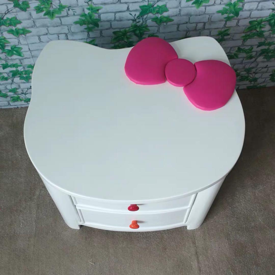 Hello Kitty Side Table, Furniture & Home Living, Furniture, Tables ...