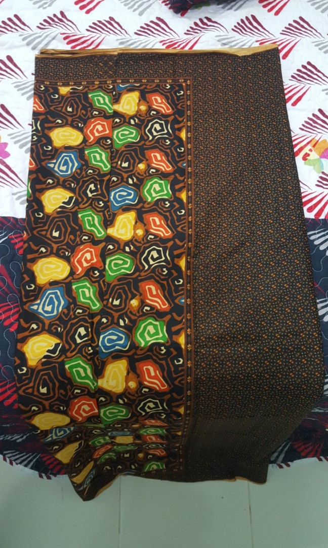 Kain Batik jawa, Women's Fashion, Muslimah Fashion, Baju Kurung & sets ...