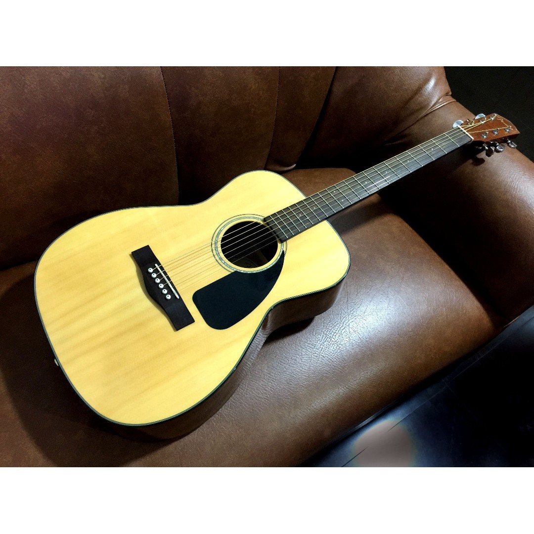 Fender CF60 NAT Folk Acoustic Guitar, Hobbies & Toys, Music & Media ...