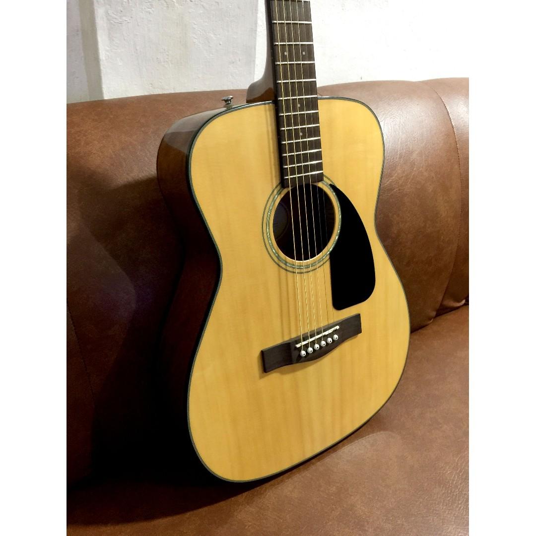 Fender CF60 NAT Folk Acoustic Guitar, Hobbies & Toys, Music & Media ...