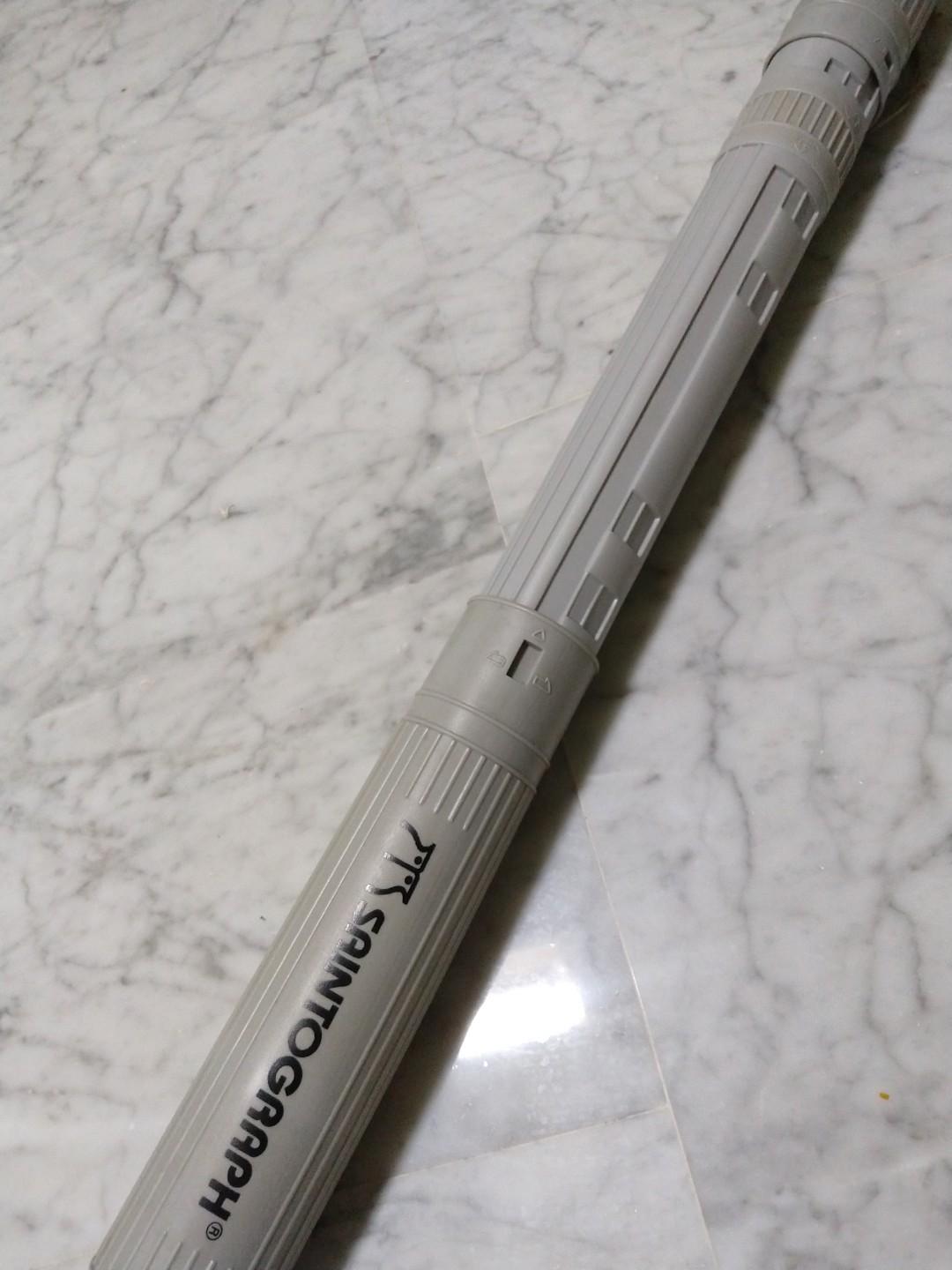 Saintograph extendable drawing tube, Everything Else on Carousell