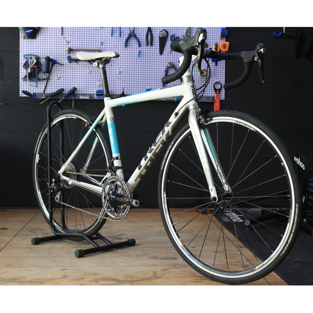 Trek Alpha 2.1 - Road Bike, Sports Equipment, Bicycles & Parts ...