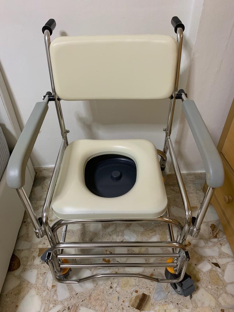 Commode Chair, Health & Nutrition, Assistive & Rehabilatory Aids, Other ...