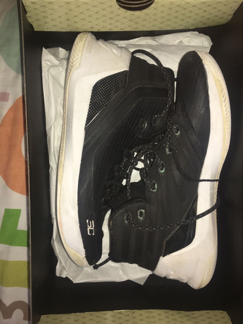 CURRY 3C, Men's Fashion, Footwear, Dress Shoes on Carousell