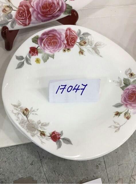 Dessini Opal Dinner Set 30pcs (Ombak Shape), Furniture & Home Living ...