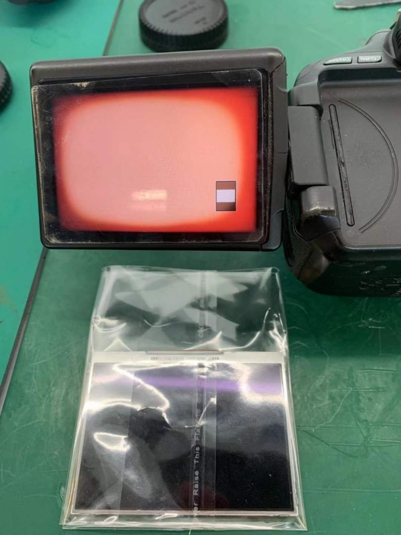 LCD screen vignettes issue., Photography, Video Cameras on Carousell