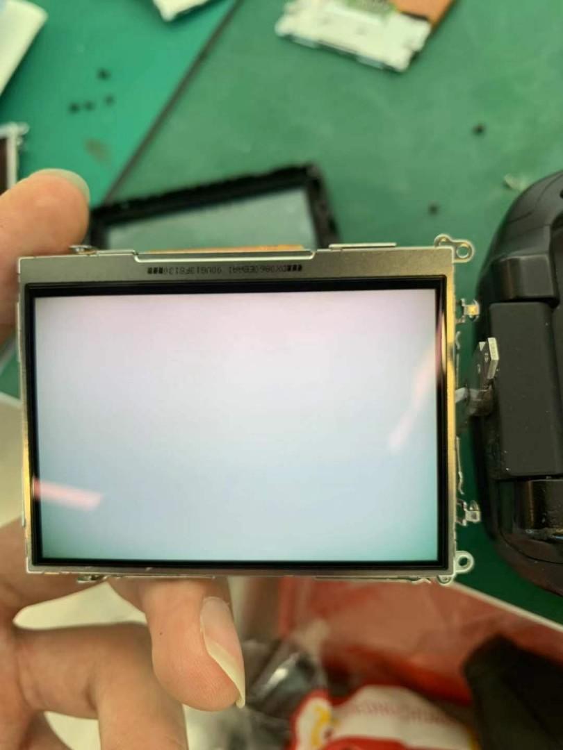 LCD screen vignettes issue., Photography, Video Cameras on Carousell