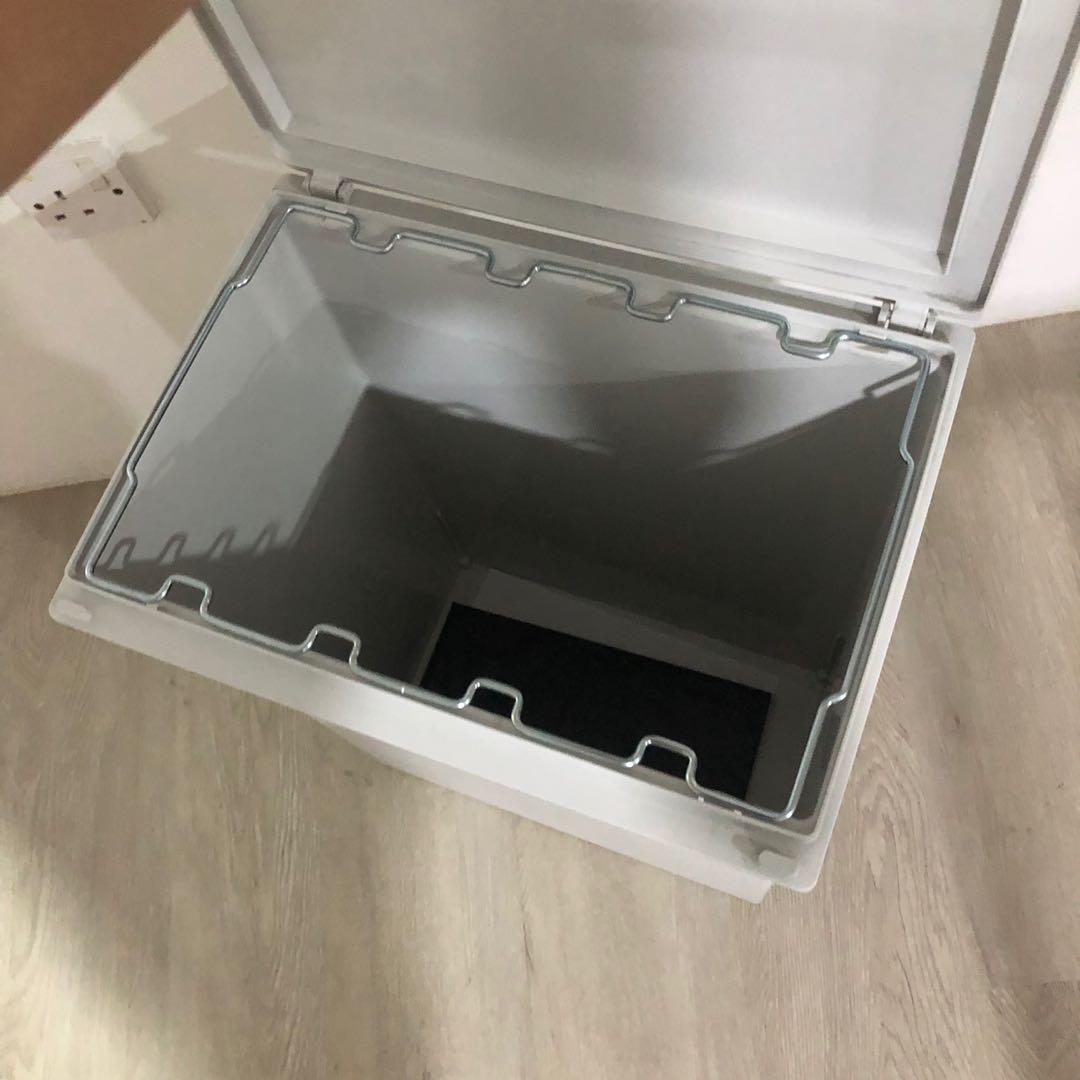 MUJI WASTE BIN 45L, Furniture & Home Living, Cleaning & Homecare ...