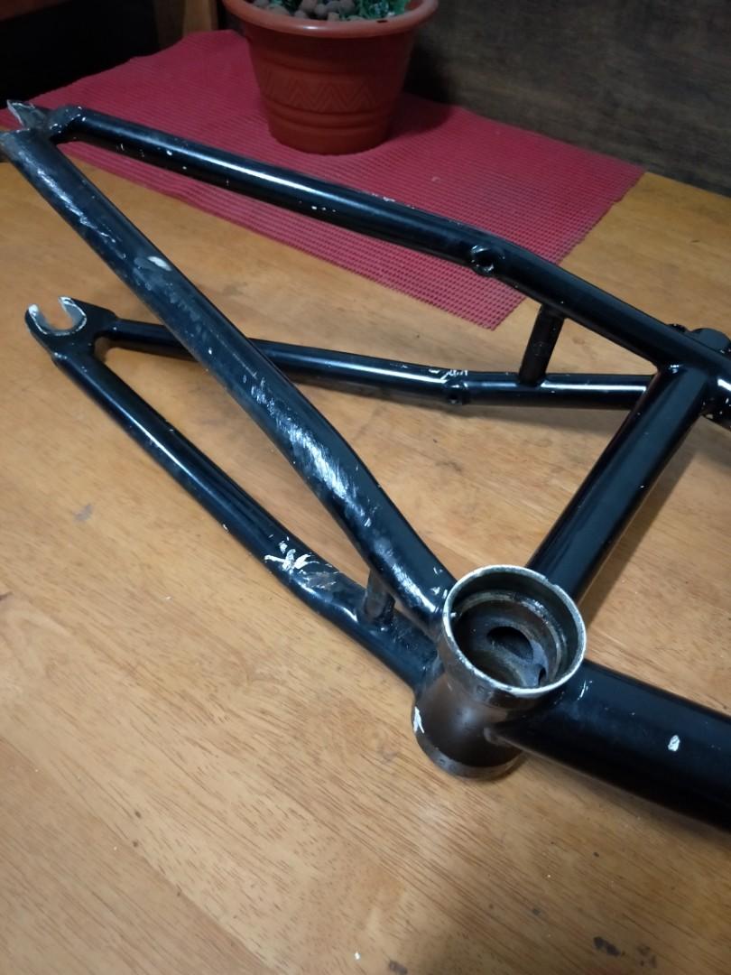 MUTINY RUNE FRAME ONLY $50 PHOTO ADDED, Sports Equipment, Bicycles ...