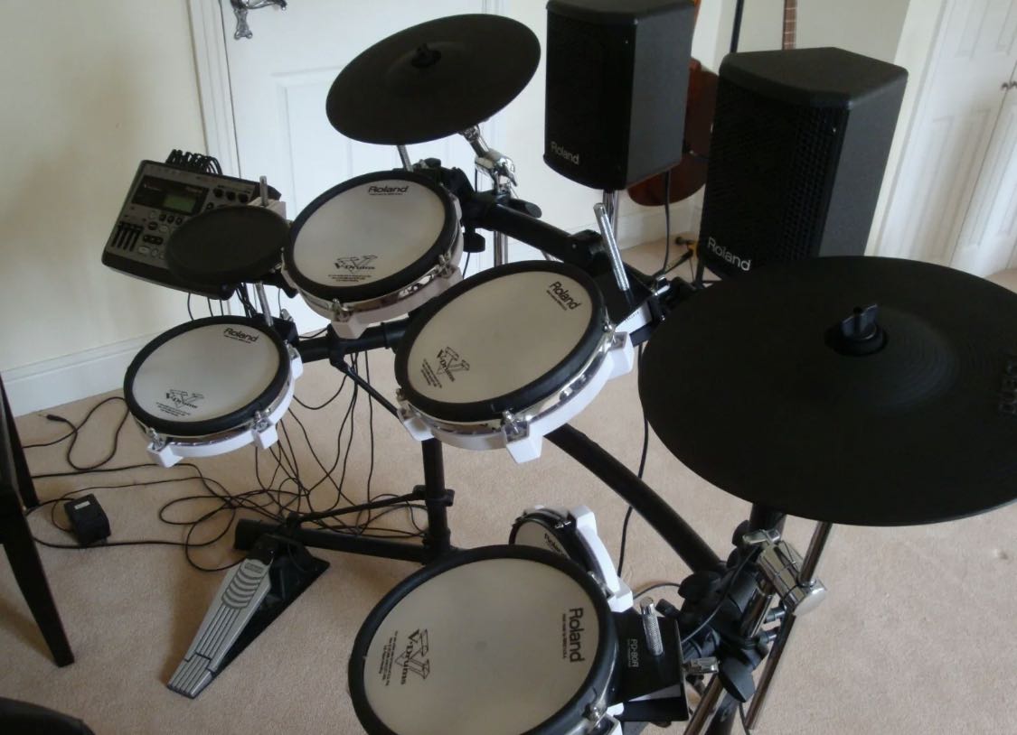Roland TD8 Full Electronic Drum Kit, Hobbies & Toys, Music & Media ...