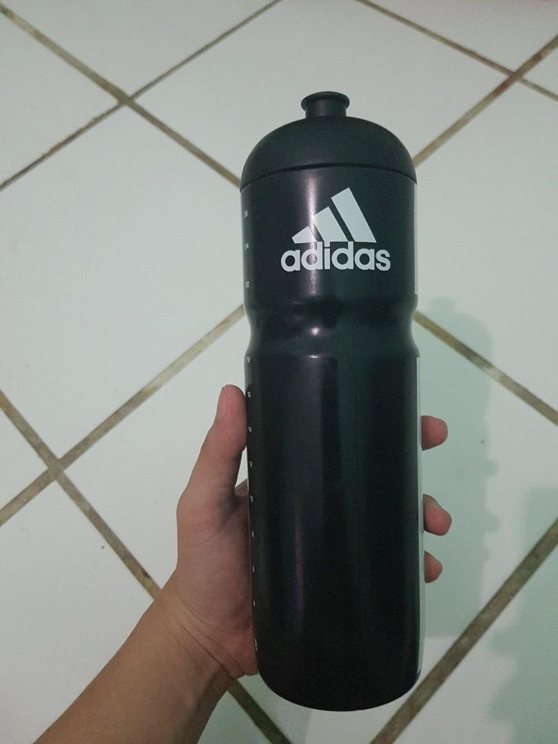 Tumblr adidas Gym ( botol minum), Kitchen & Appliances di Carousell