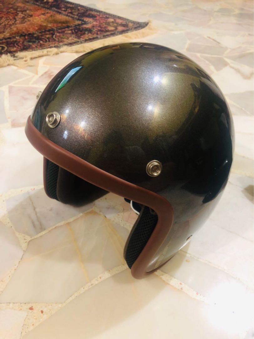 Vintage classic Helmet, Motorcycles, Motorcycle Apparel on Carousell