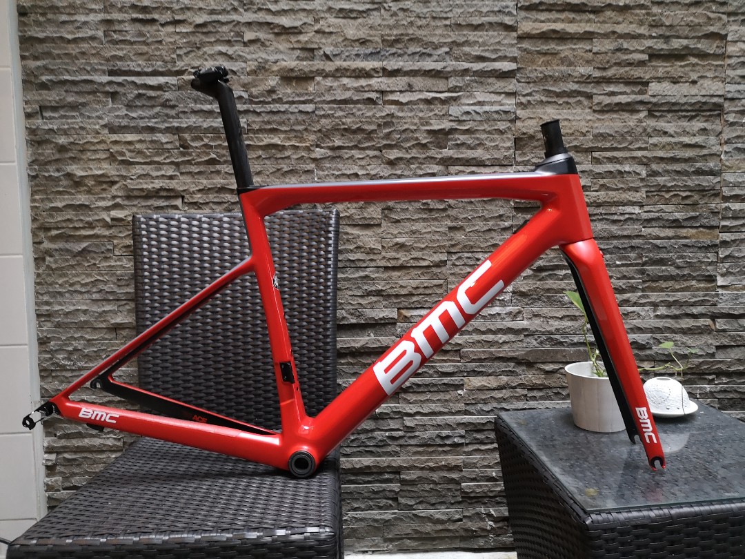 BMC Teammachine Slr01 Size 51 Frameset Only USED Sports Equipment