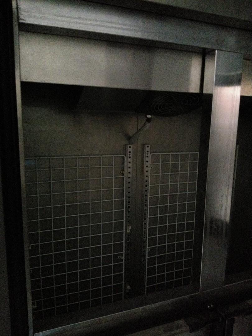 Chee Puck Chiller, TV & Home Appliances, Kitchen Appliances ...