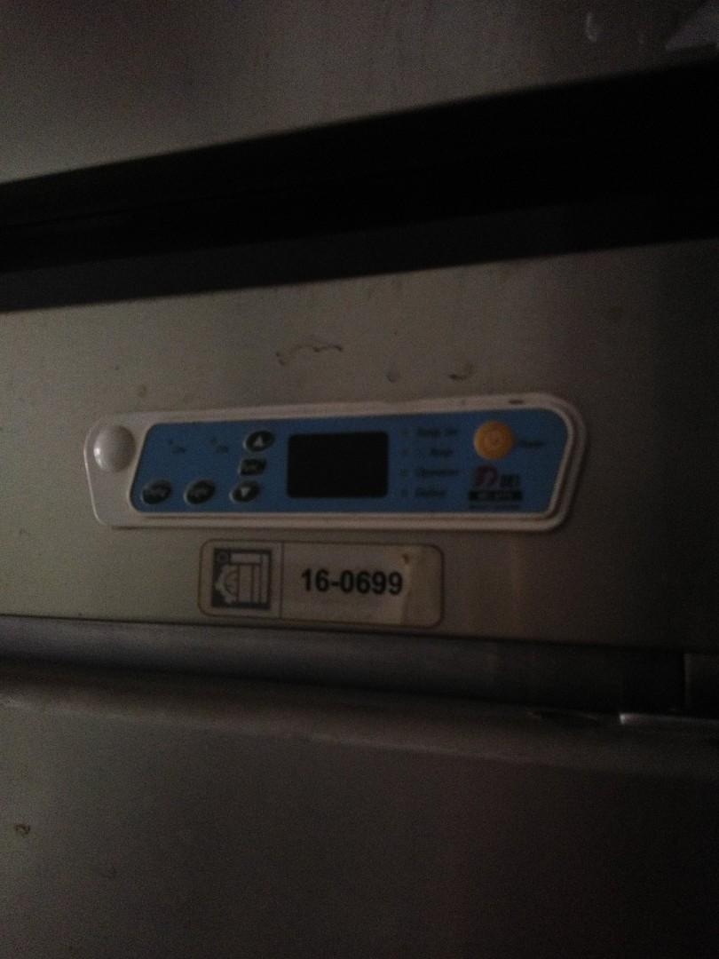 Chee Puck Chiller, TV & Home Appliances, Kitchen Appliances ...