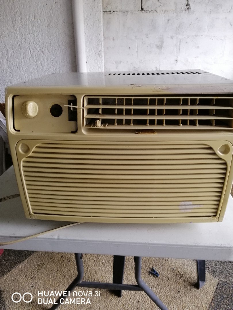 Gree .5hp Aircon, TV & Home Appliances, Air Conditioning and Heating on ...
