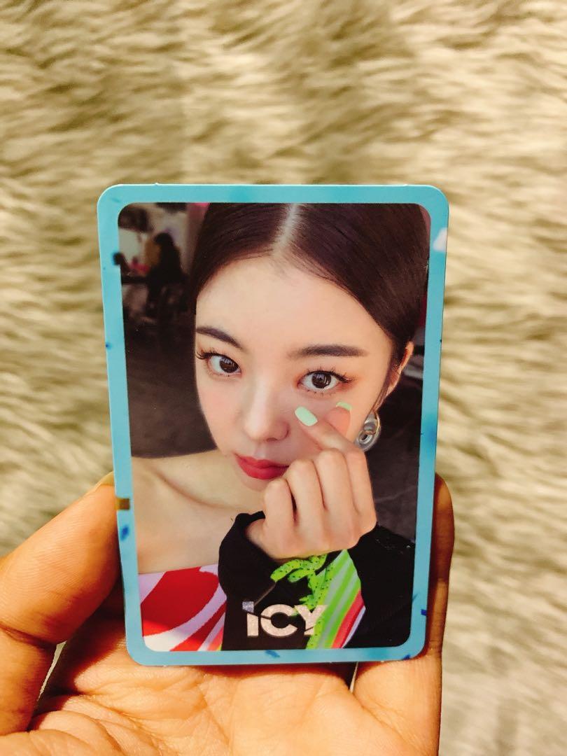 OFFICIAL LIA ITZY ITZ ICY PHOTOCARD TINGI WITH FREEBIE, Hobbies & Toys ...