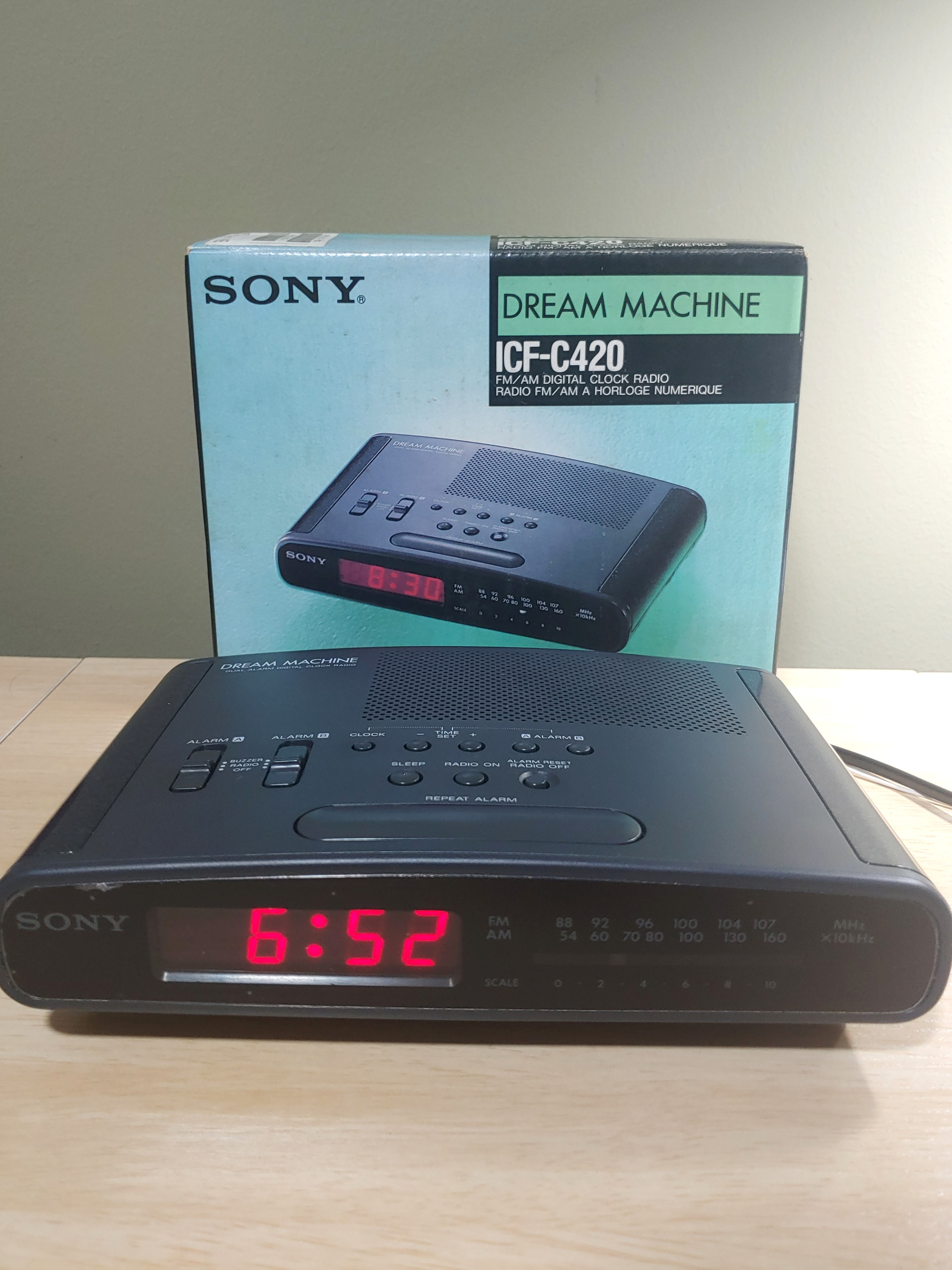 Sony Dream Machine ICF-C420 Digital Clock Radio, Audio, Portable Music ...
