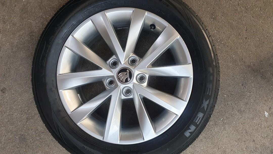Original Skoda Octavia 16"rims & tyres., Car Accessories, Tyres & Rims ...