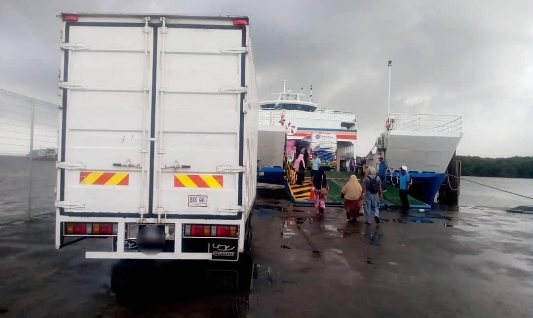 Lori sewa express pulau langkawi tambang rendah, Services, Home ...