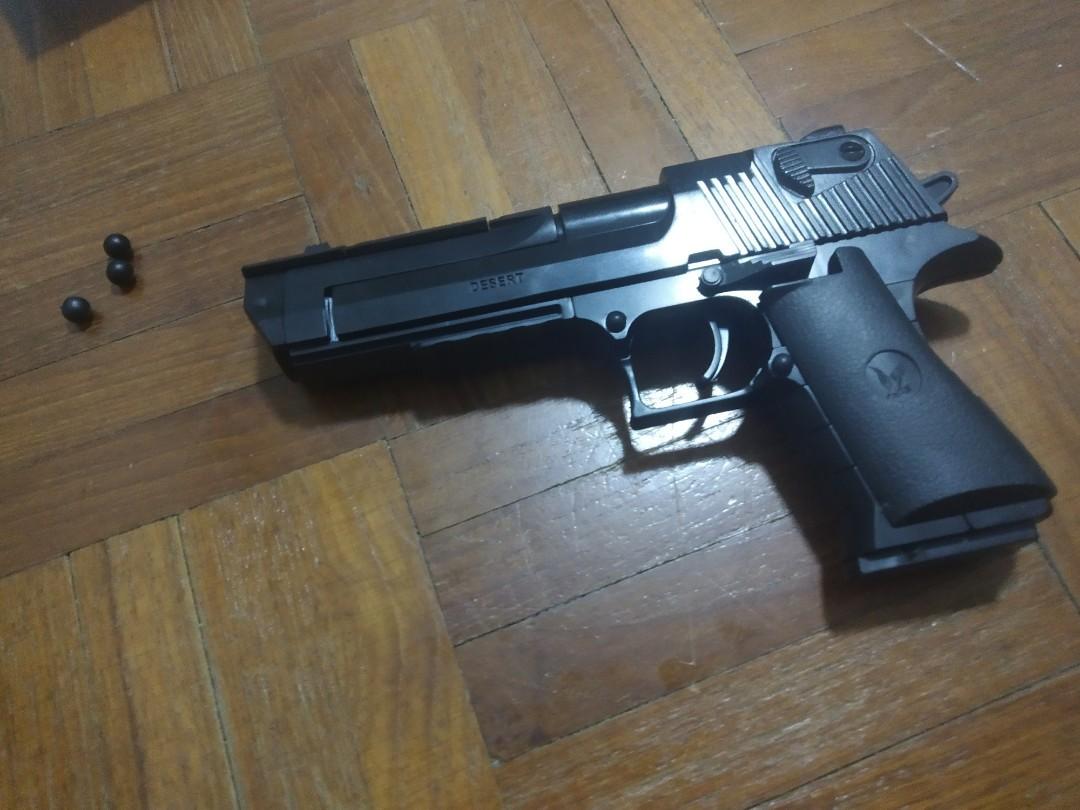 slide and pull toy gun, Hobbies & Toys, Toys & Games on Carousell