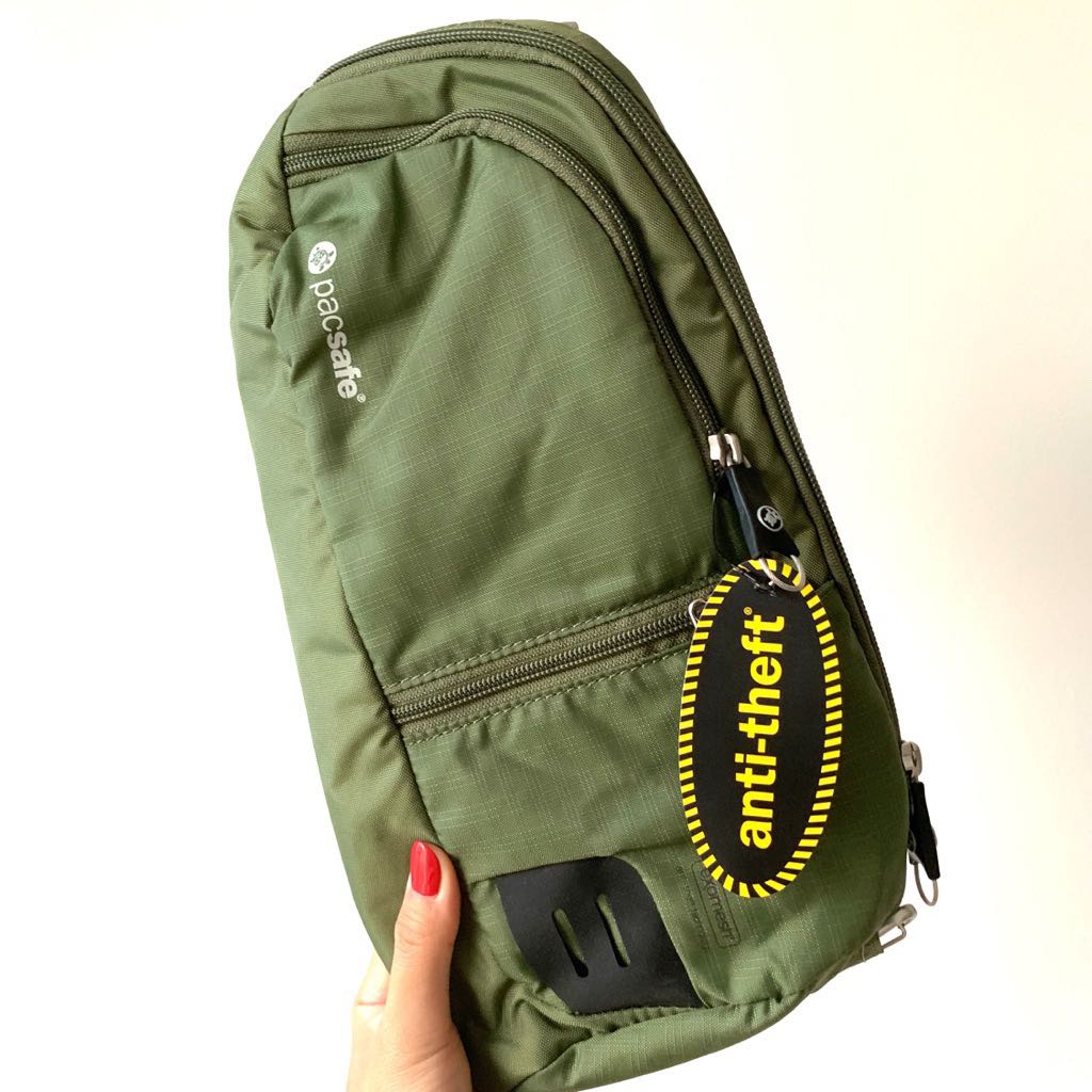 Pacsafe Venturesafe 150 Anti-theft Cross Body Pack, Men's Fashion, Bags ...