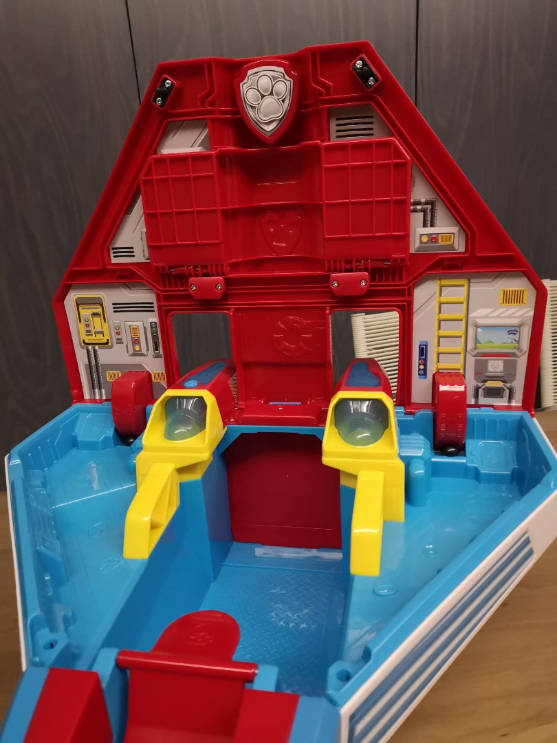 Paw patrol 2-in-1 transforming mighty pups jet command center, Hobbies ...
