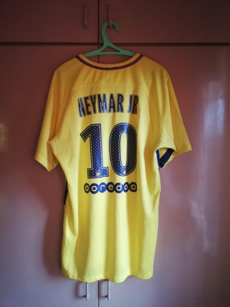 PSG Neymar Football Jersey " Fly Emirates ", Men's Fashion, Activewear ...