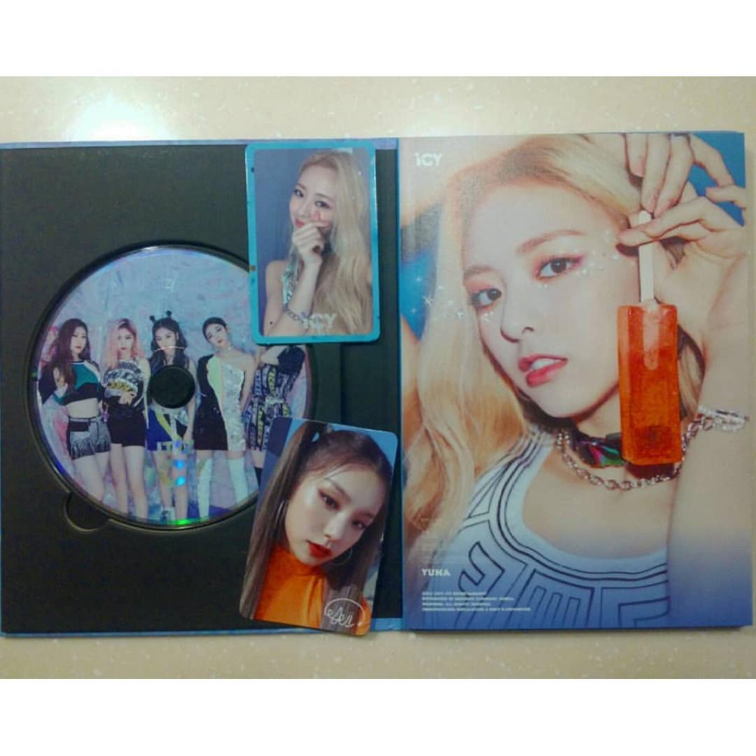 YUNA SLEEVE / YUNA COVER ITZY ITZ ICY OFFICIAL ALBUM ONHAND, Hobbies ...