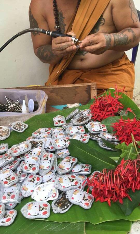 Cai Shen Mao Lersi Gee Kong Thai Amulet, Hobbies & Toys, Memorabilia ...