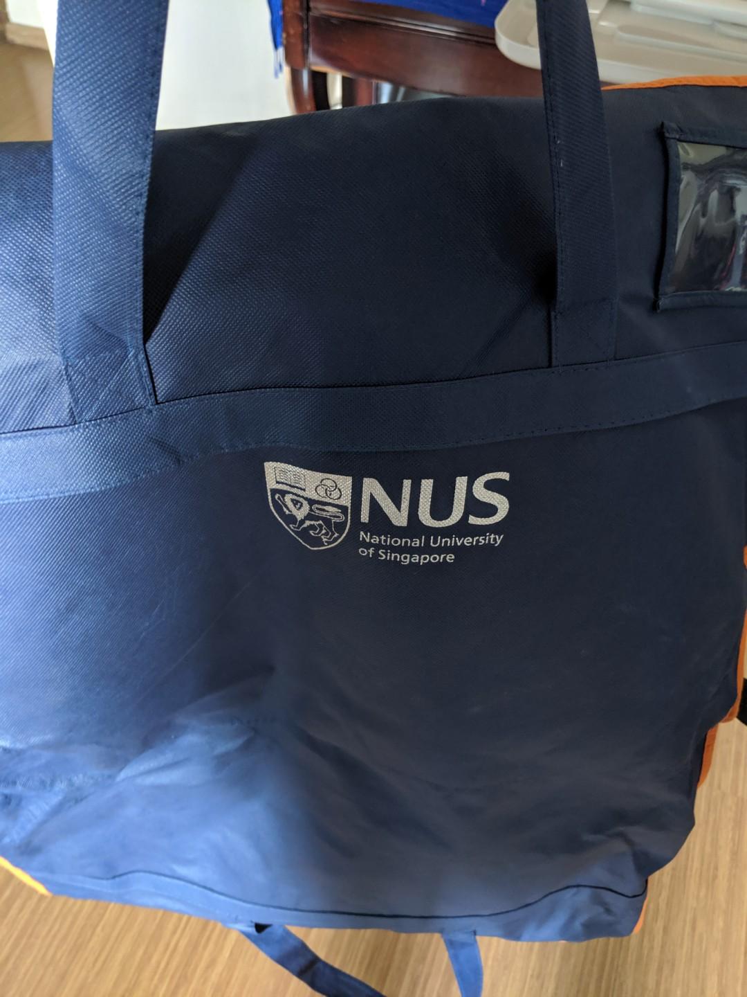 NUS Convocation gown (FASS Honours), Women's Fashion, Dresses & Sets ...