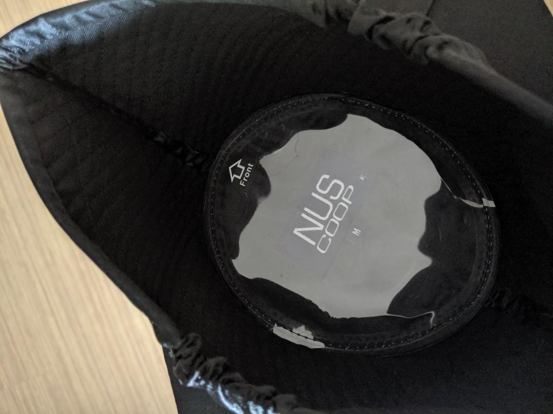 NUS Convocation gown (FASS Honours), Women's Fashion, Dresses & Sets ...