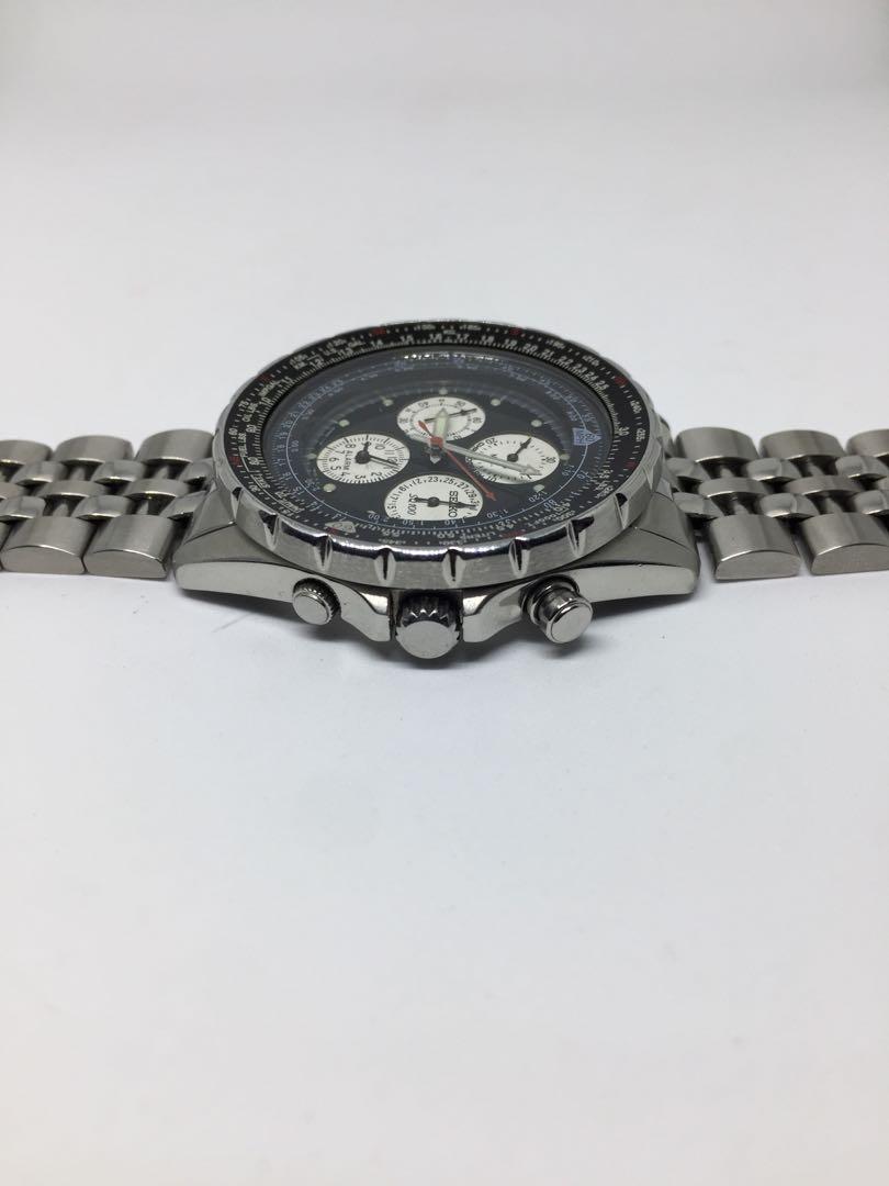 Rare seiko flightmaster pilot quartz reverse panda, Men's Fashion ...