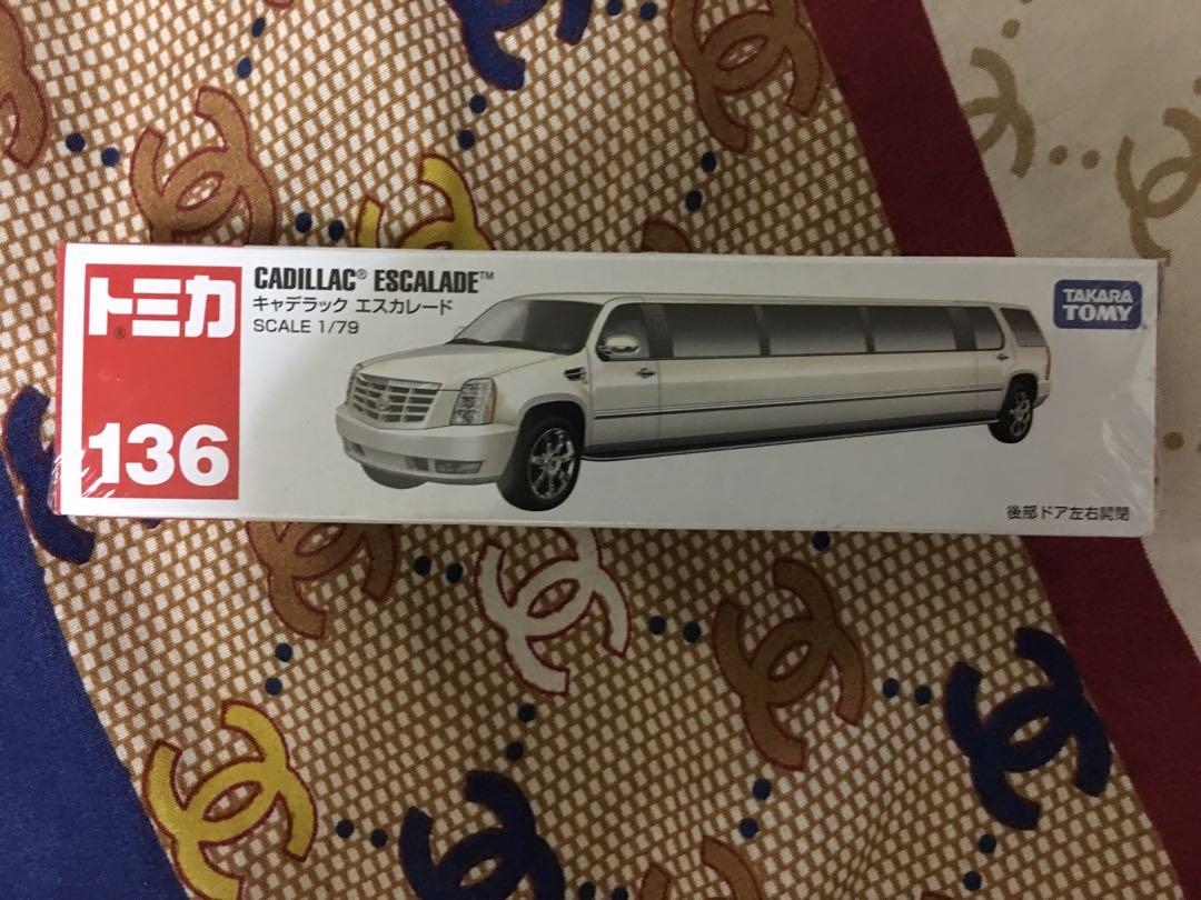 Tomica cadillac escalade, Hobbies & Toys, Toys & Games on Carousell