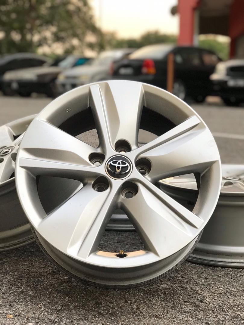 toyota harrier chr 17 inch sports rim, Auto Accessories on Carousell