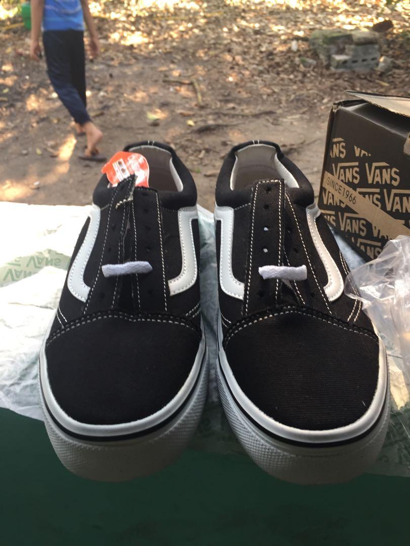 vans old skool classic original(hitam/tapak putih), Men's Fashion ...