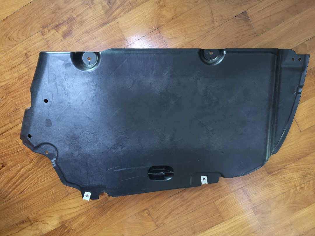 W205 C Class 2018 undercarriage cover Mercedes-Benz, Car Accessories ...