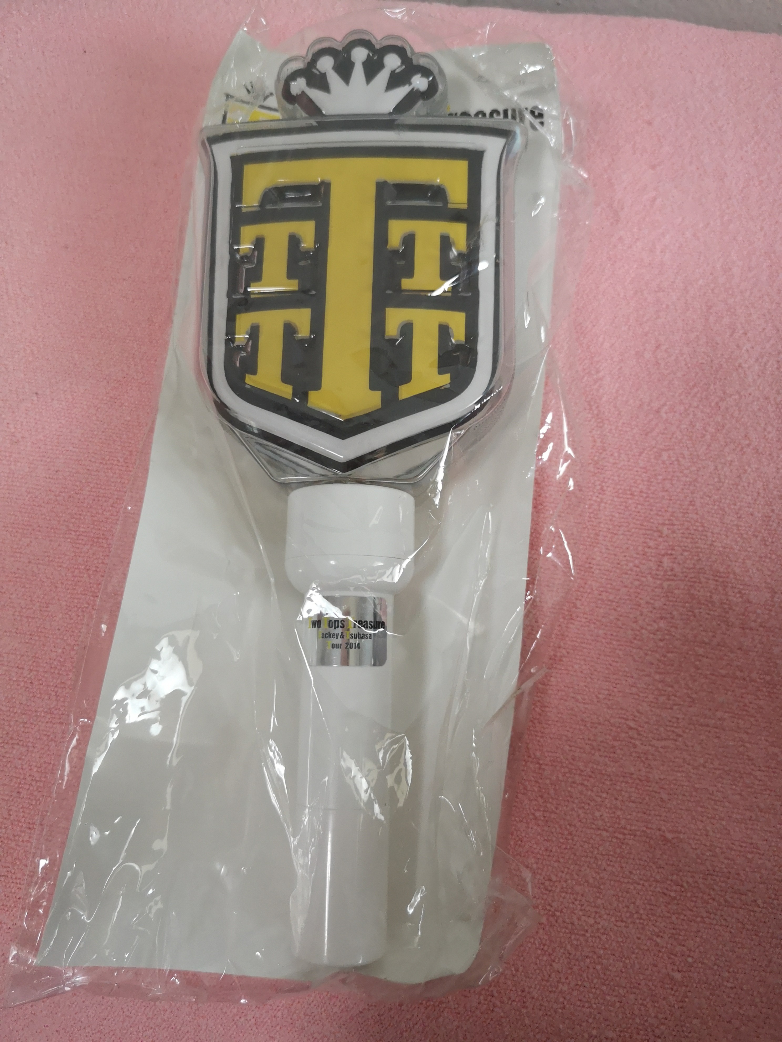 2014 Tackey Tsubasa concert offical penlight, Hobbies & Toys ...