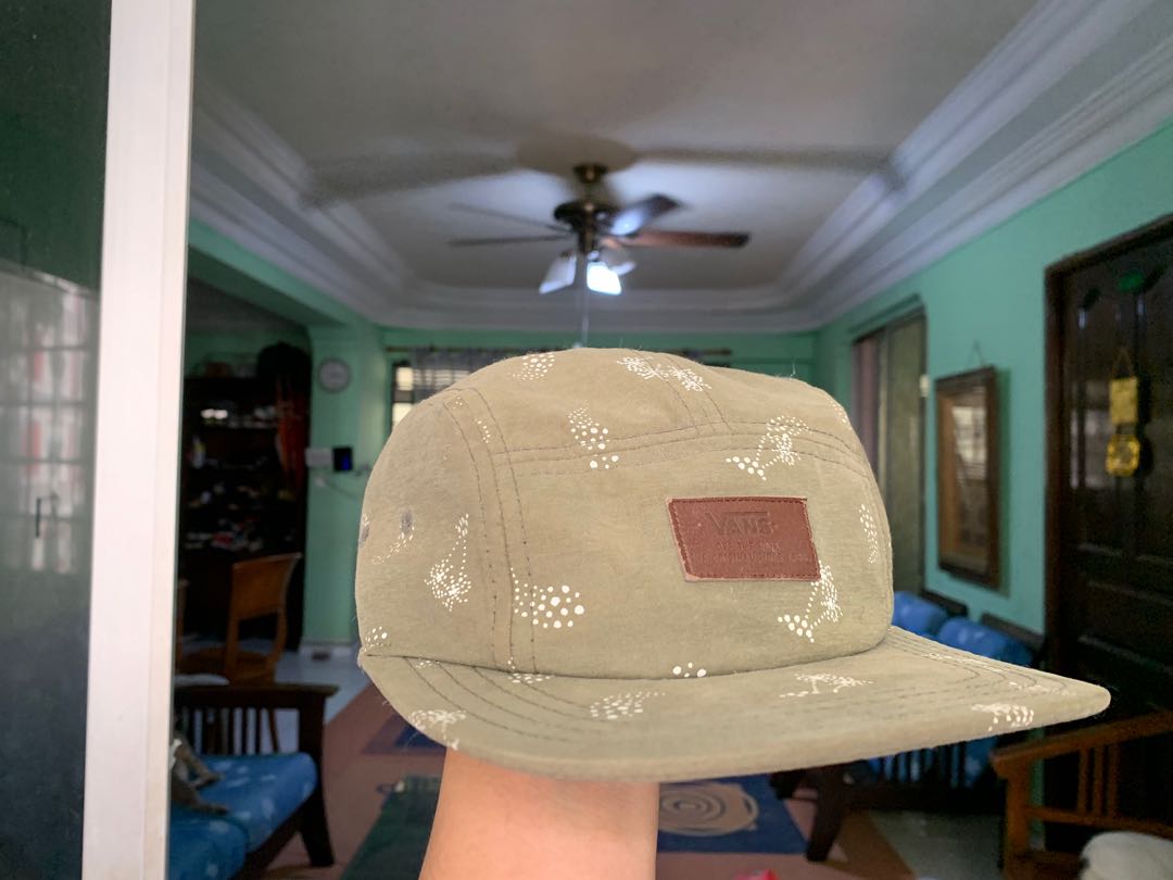 Vans 5 Panel, Women's Fashion, Watches & Accessories, Hats & Beanies on ...