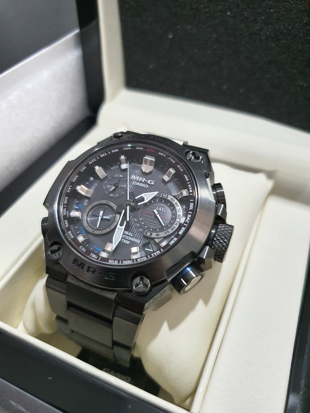 Casio MRG, Men's Fashion, Watches on Carousell
